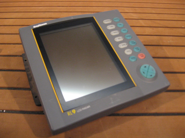Raytheon RL9 LCD Radar M92585 (Rebuilt LCD) - Max Marine Electronics