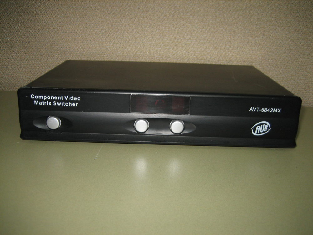 AV-Tool AVT-5842MX 4x2 Component Video Audio Matrix Switcher - Max ...