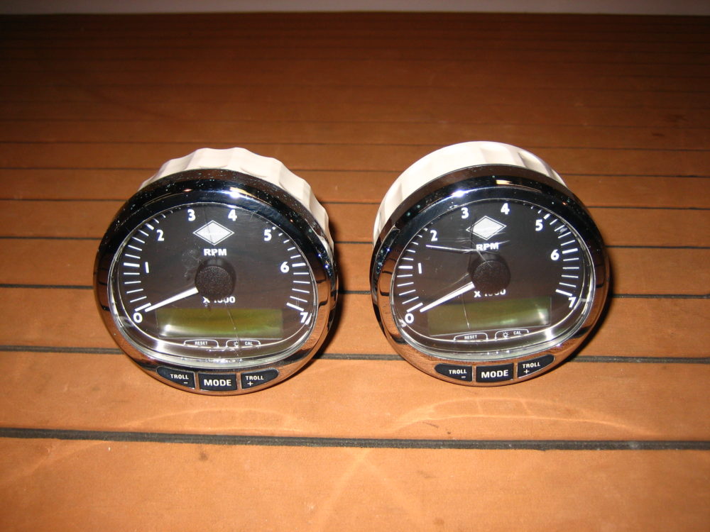 Mercury Marine Smartcraft Tachometer LOT OF 2 FOR PARTS/REPAIR 79 ...