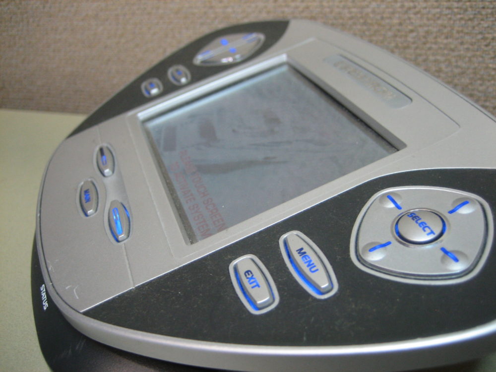 Crestron MT-1000C / MX-300 RF Handheld Touchpad Remote w/ Dock - Max ...