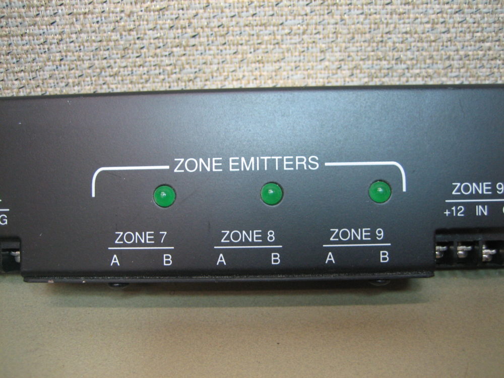 Xantech 796-20 Six Zone 6 IR Emitters Connecting Block Expander - Max ...