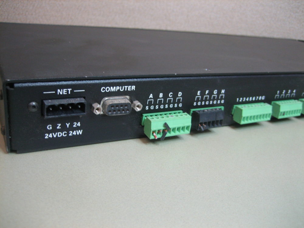 Crestron CP2 Control Processor w/ Wire Connectors and Mount Racks - Max ...