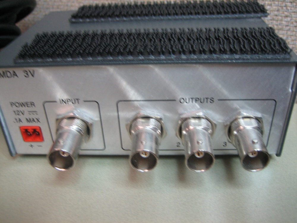 Extron MDA 3V Video Distribution Amplifier w/ Power Adapter - Max ...