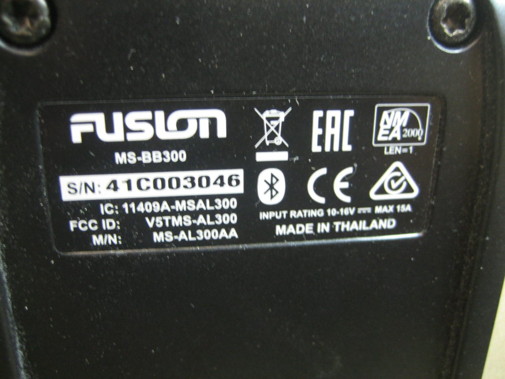 FUSION MS-BB300 MARINE BLACK BOX STEREO BLUETOOTH USB NMEA AS-IS - Max ...
