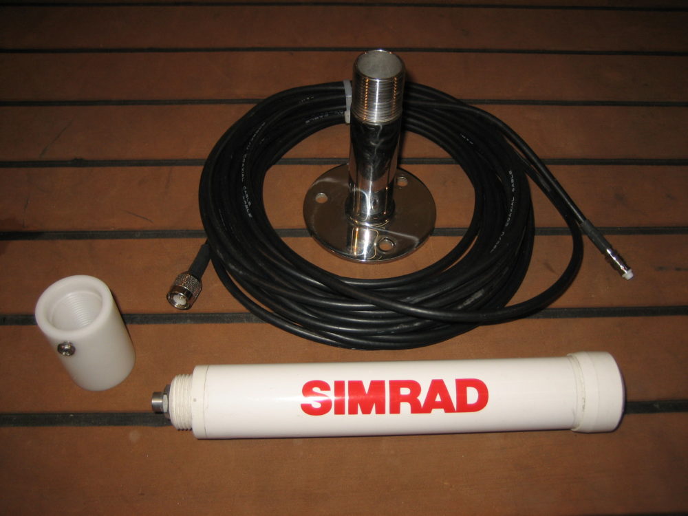 Simrad GPS-4 GPS Antenna - Good Condition w/Cable - TESTED - Max Marine ...