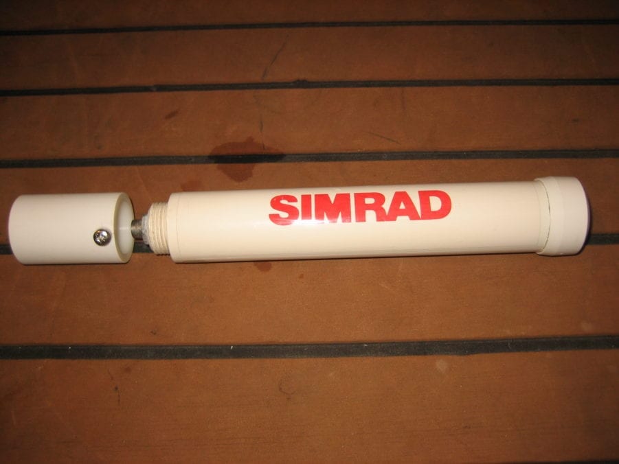 Simrad GPS-4 GPS Antenna - Good Working Condition - TESTED - Max Marine ...