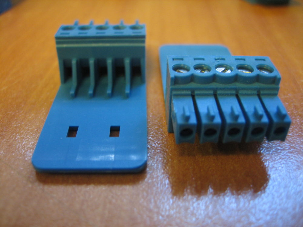 Extron Electronics 5 Pole Terminal Block Connector Lot of 25 w/Tie ...