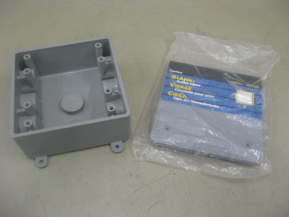 Carlon E382DE Weatherproof Box 2-Gang 1/2" & 3/4" Hubs w/ Cover - Max ...