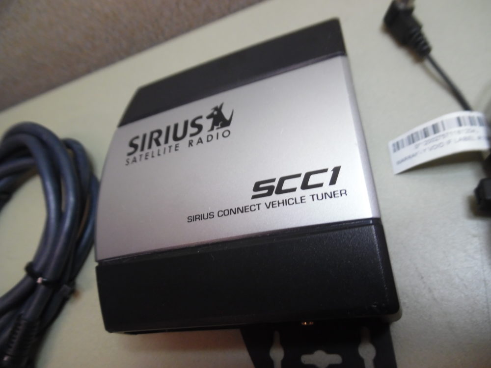 Sirius Satellite Radio SCC1 Vehicle Tuner w/ 5' Cable and Antenna ...