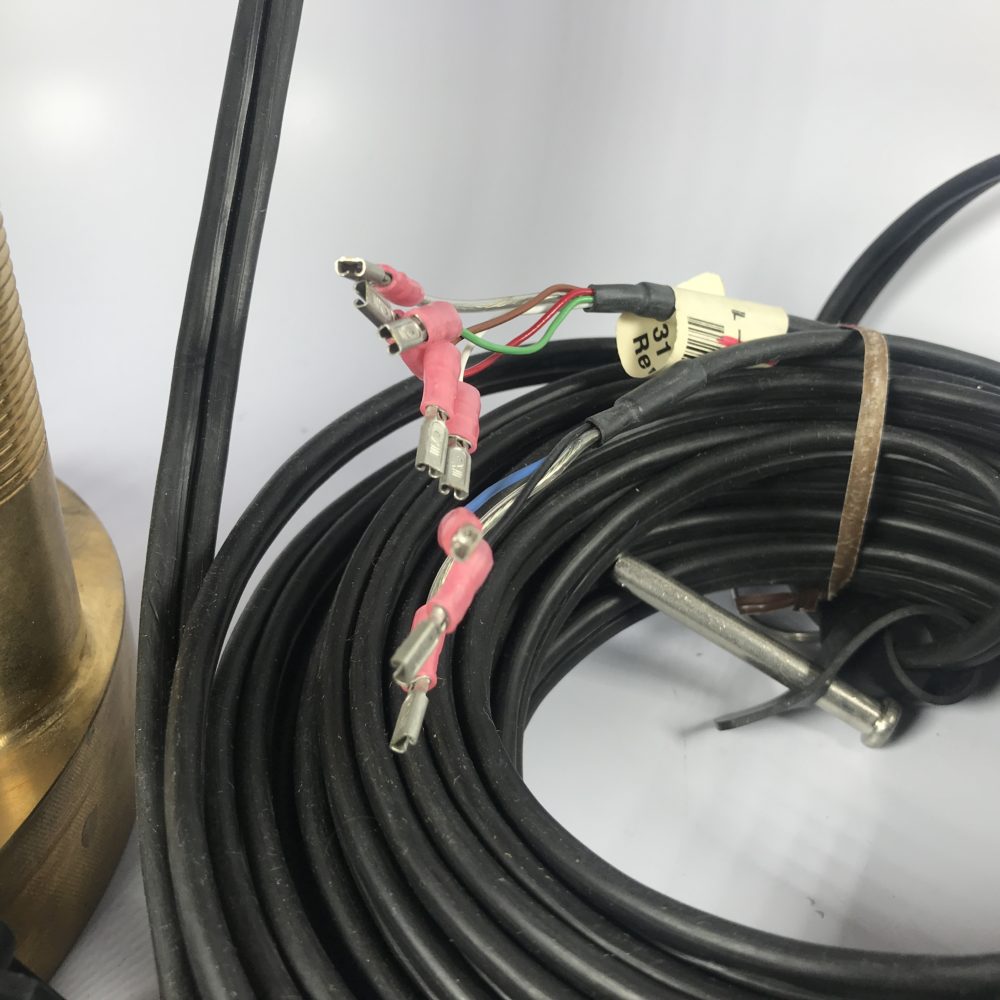 Raymarine Airmar E26020 B744V Triducer 600w 200kHz New Open Box Bronze ...