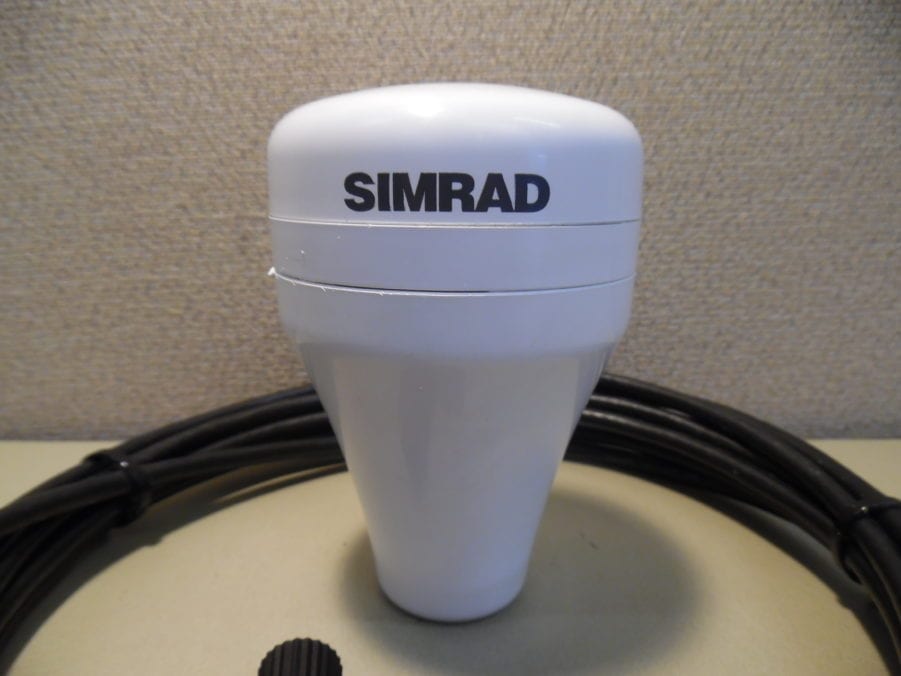 Simrad GS-15 GPS Antenna W/ Base + NMEA2K Drop Cable & Tee - Tested ...