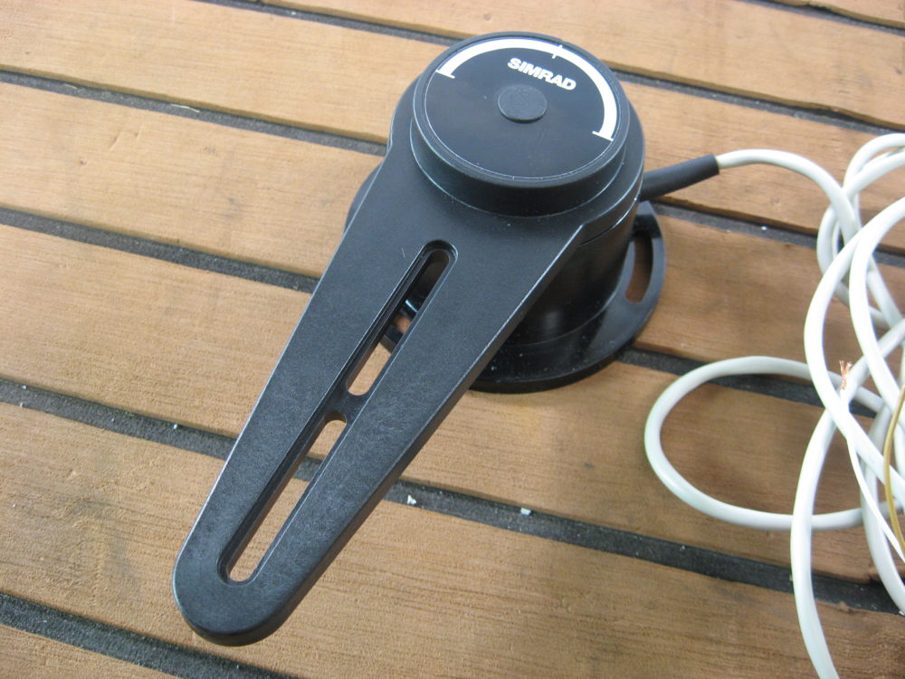 Simrad RF300 Rudder Feedback Unit w/ 30 Feet of Cable - New Open Box ...