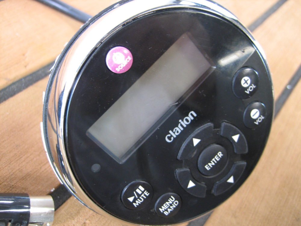 Clarion MW1 Marine Wired Remote Unit w/ Bracket and 25' Extension Cable ...