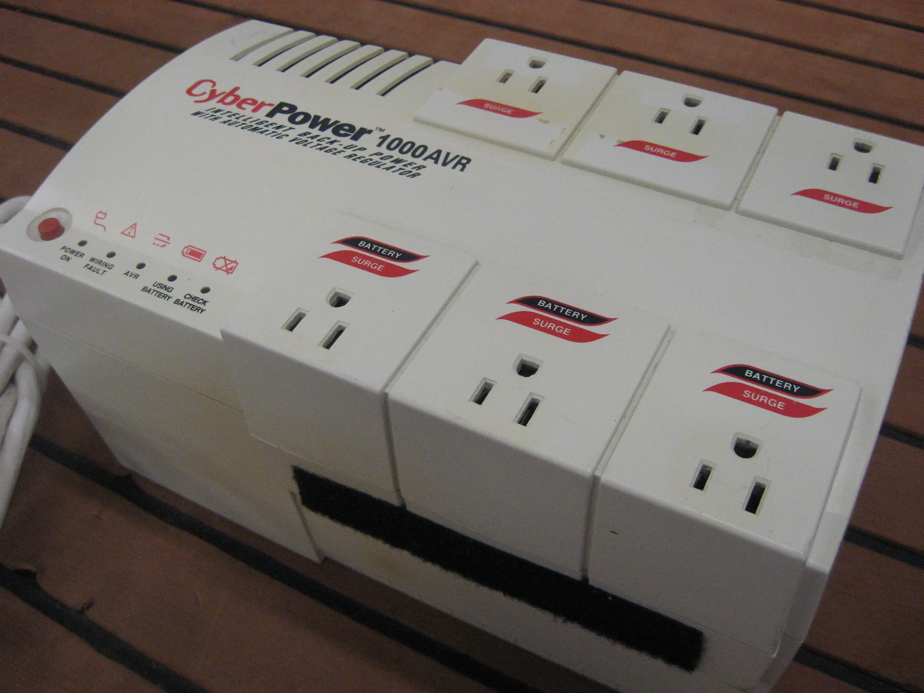 Cyberpower 1000AVR Intelligent Back-Up Power w/ Automatic Voltage ...