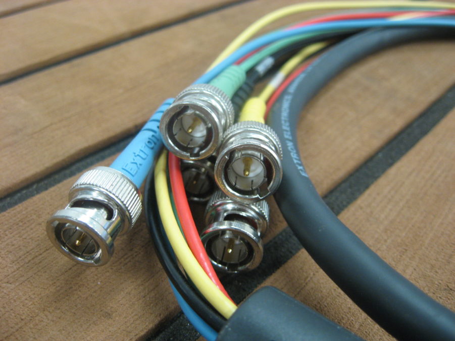 Extron Electronics 26-260-01 Mini High Resolution Cable (MHR-5 BNC/6 ...