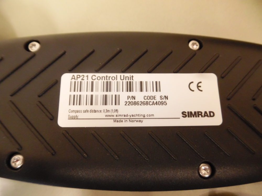 NEW OLD STOCK - Simrad AP21 Handheld Autopilot Control Head - 22086268 ...