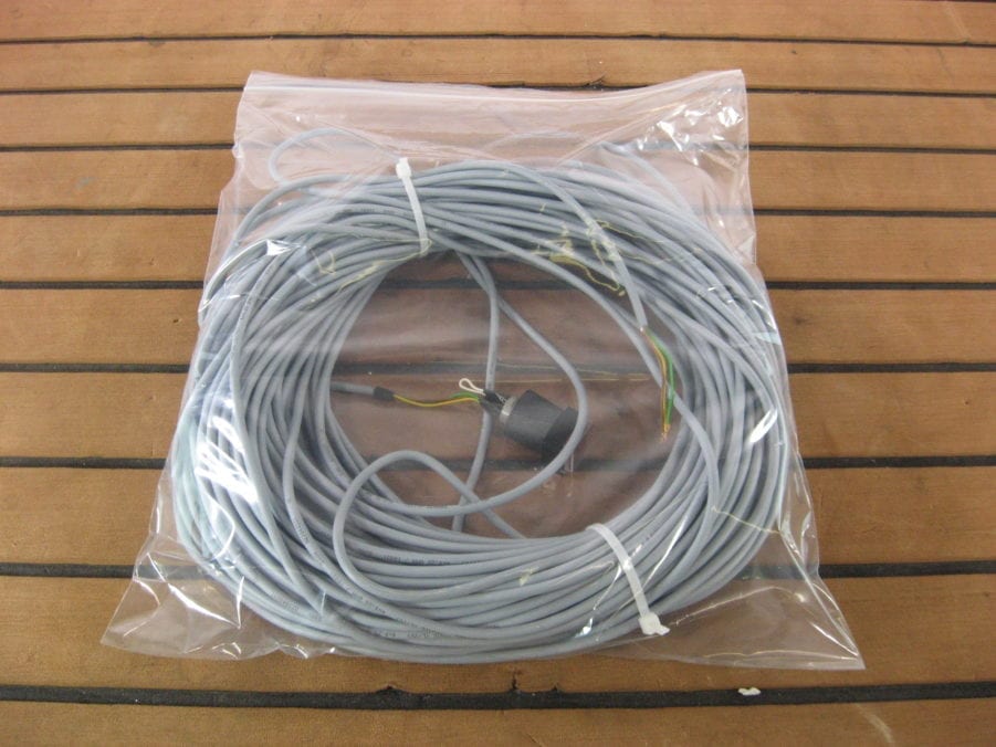 Helukabel Tronic (LiYY) 023040301 Cable w/ Call Button (180 Feet) - Max ...