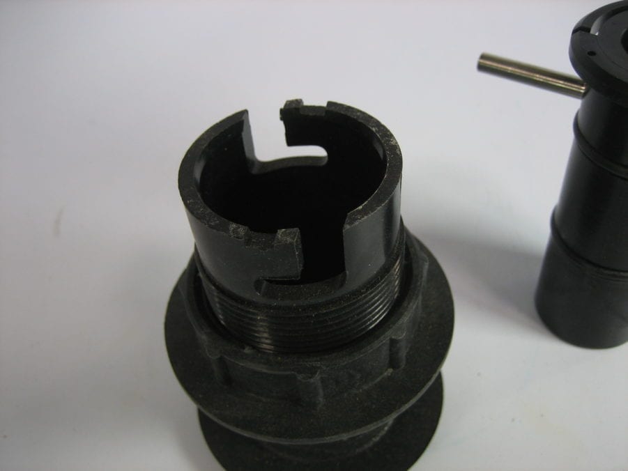 Garmin Nexus GST 43 Thru-Hull Transducer Twist & Lock Plastic Housing ...