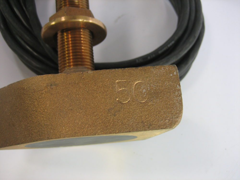 Radarsonics 201 50/200 kHz 600w 11/45° Thru-Hull Bronze Transducer NEW ...