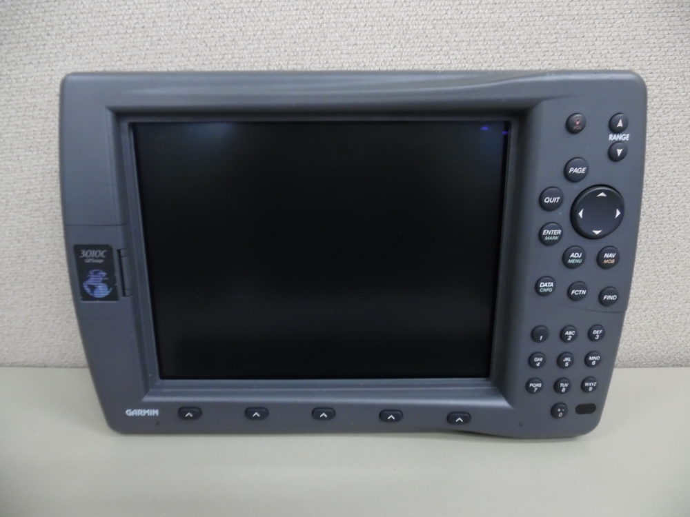 GARMIN GPSmap 7212 w/ Cables + Suncover - 90 Day Warranty - Great Cond ...