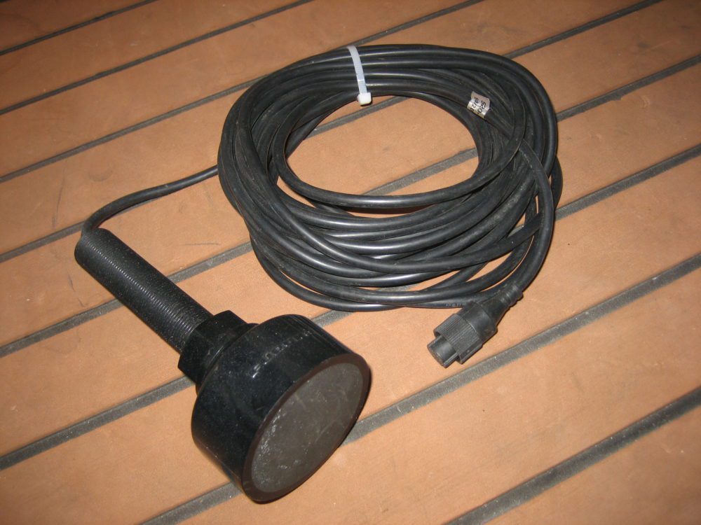 Furuno 520-5PSD NEW 50/200 10-Pin 600w Transducer for DFF1 TZT2 ETR 6/10 FCV-620 - Max Marine ...