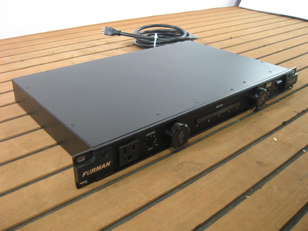 Furman PL-PLUS C Classic Series Power Conditioner - Free US Shipping ...