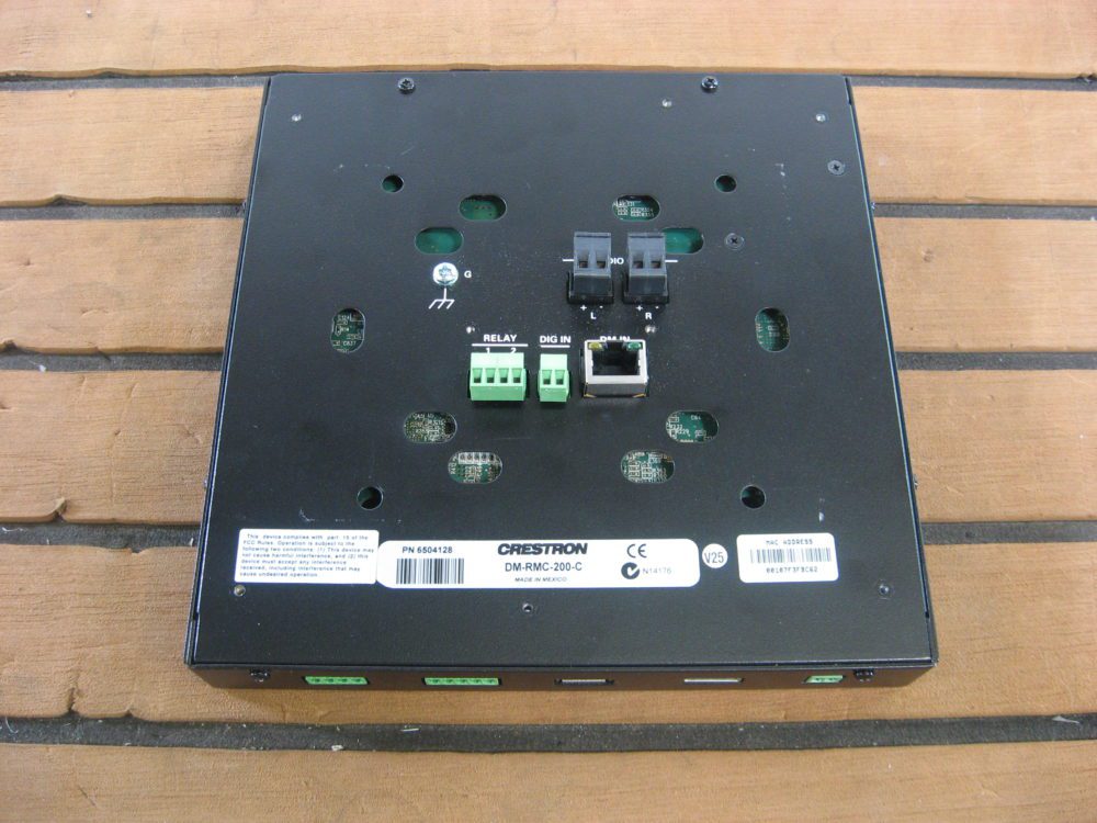 Crestron DM-RMC-200-C DigitalMedia 8G+® Receiver & Room Controller 200 ...