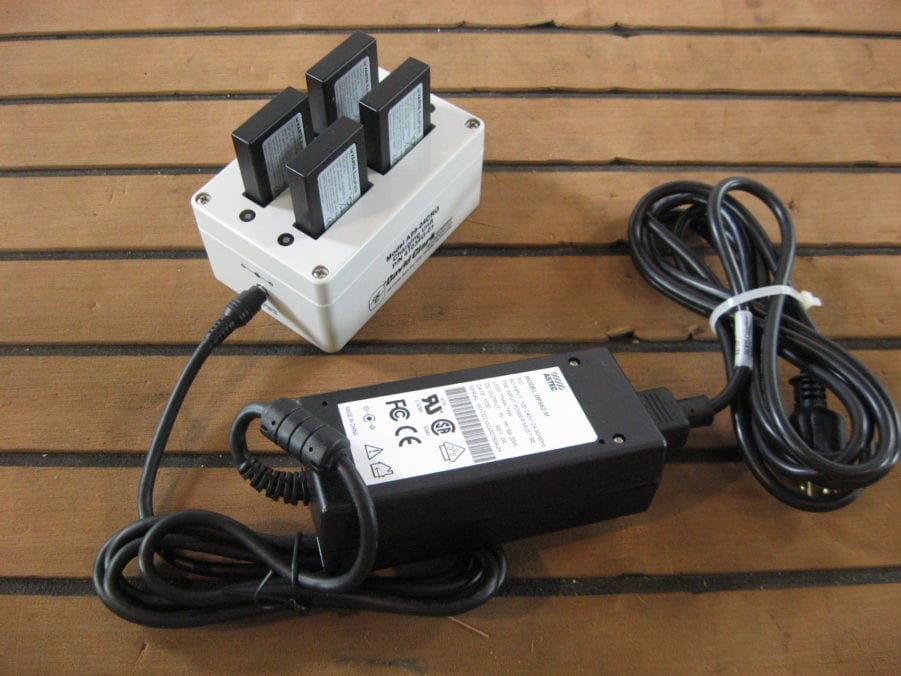 Lot of 3 David Clark 40992G-01 Wireless Belt Stations w/ Batteries ...