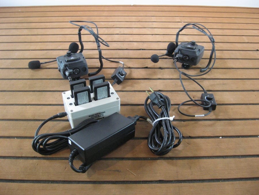 Lot of 3 David Clark 40992G-01 Wireless Belt Stations w/ Batteries ...