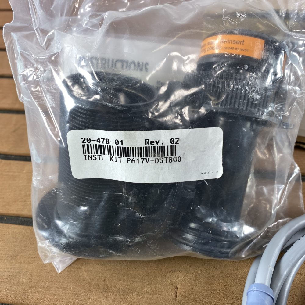 Simrad Lowrance Airmar DST800 22098552 Plastic Thru Hull Transducer N2K ...