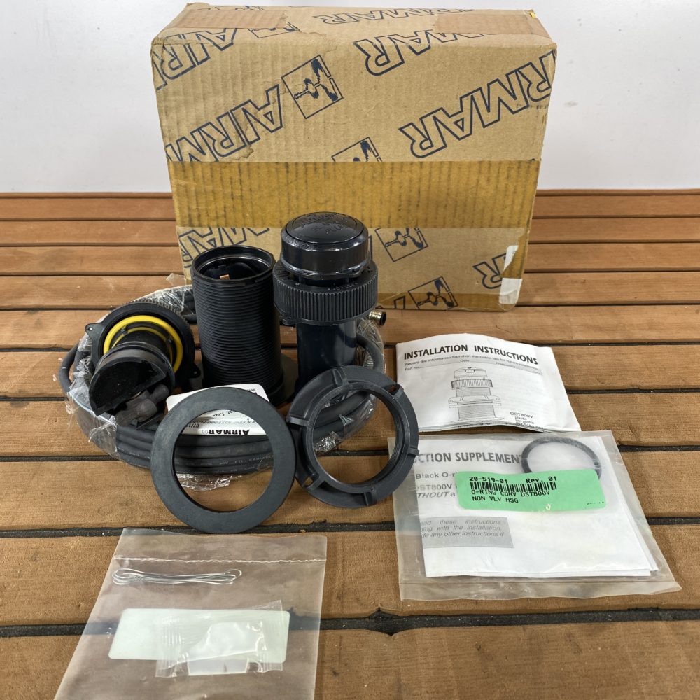 Airmar Intelligent DST Triducer Multisensor 44-127-4-01 P617V 235kHz ...