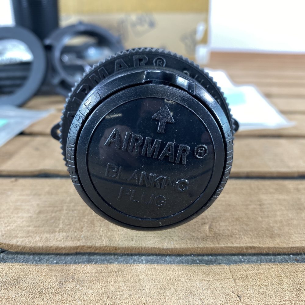 Airmar Intelligent DST Triducer Multisensor 44-127-4-01 P617V 235kHz ...