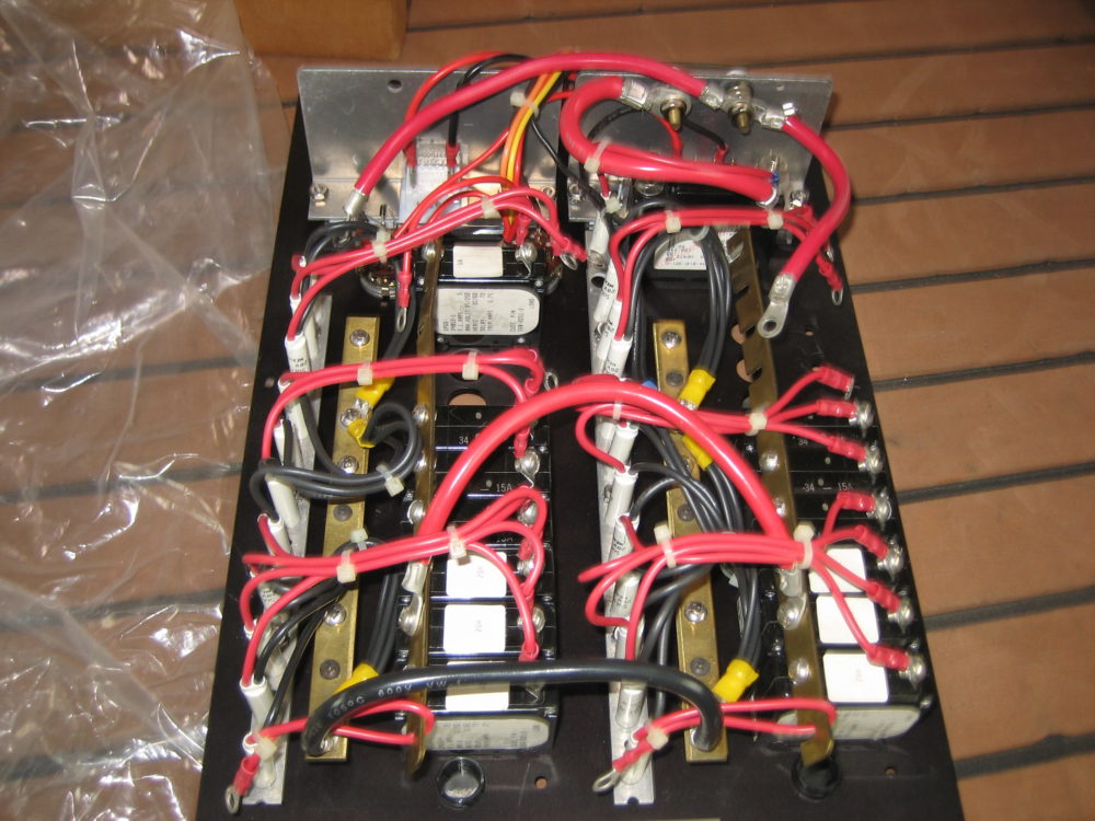 Newmar ES-1 Elite Master Marine Boat Electrical 12v DC Breaker Panel w ...