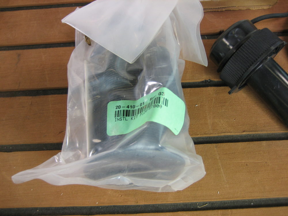 Airmar Raymarine NEW E26031 ST800 Plastic Speed Temp Transducer ST60 ...