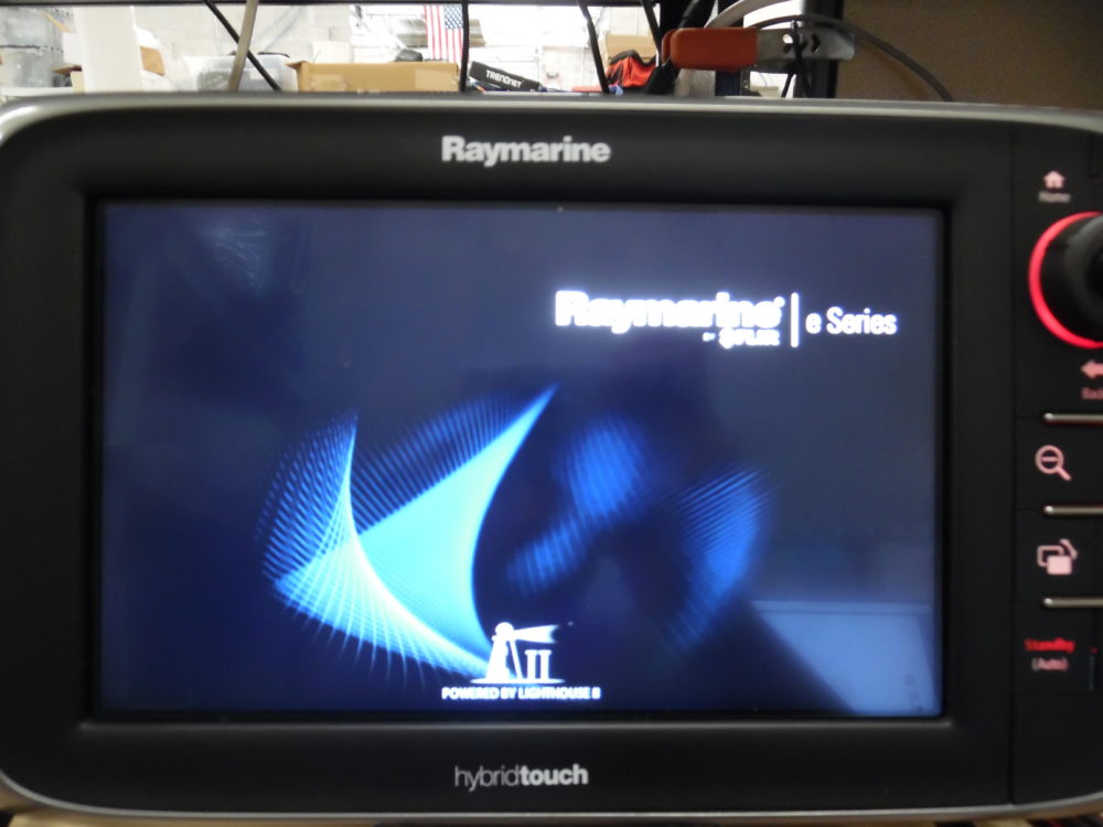 Raymarine e95 eSeries HybridTouch MFD W/ Suncover & Power Cable - Good ...
