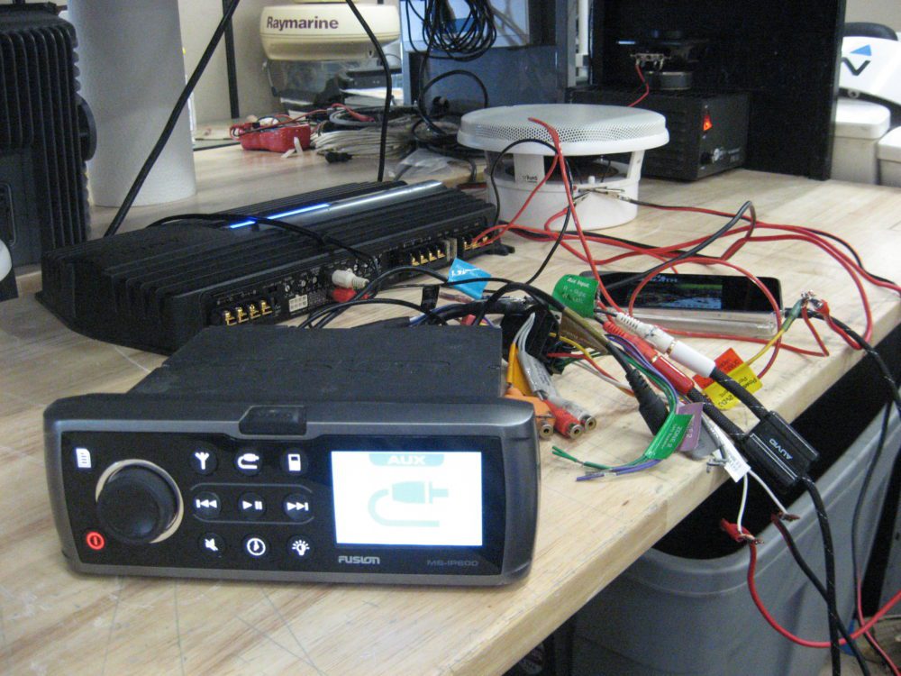 Fusion MS-IP600 Marine Stereo with iPod Dock - Free US Shipping - Max ...