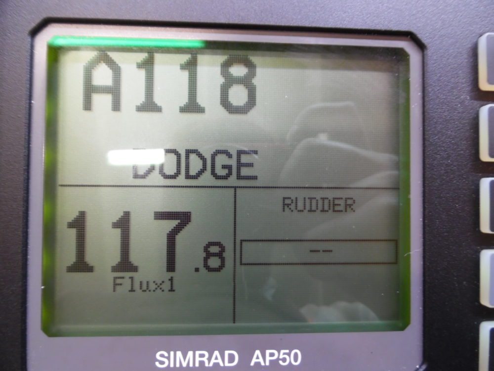 Simrad/Robertson - J50 Autopilot Course Computer - For AP50 - 20214011 ...