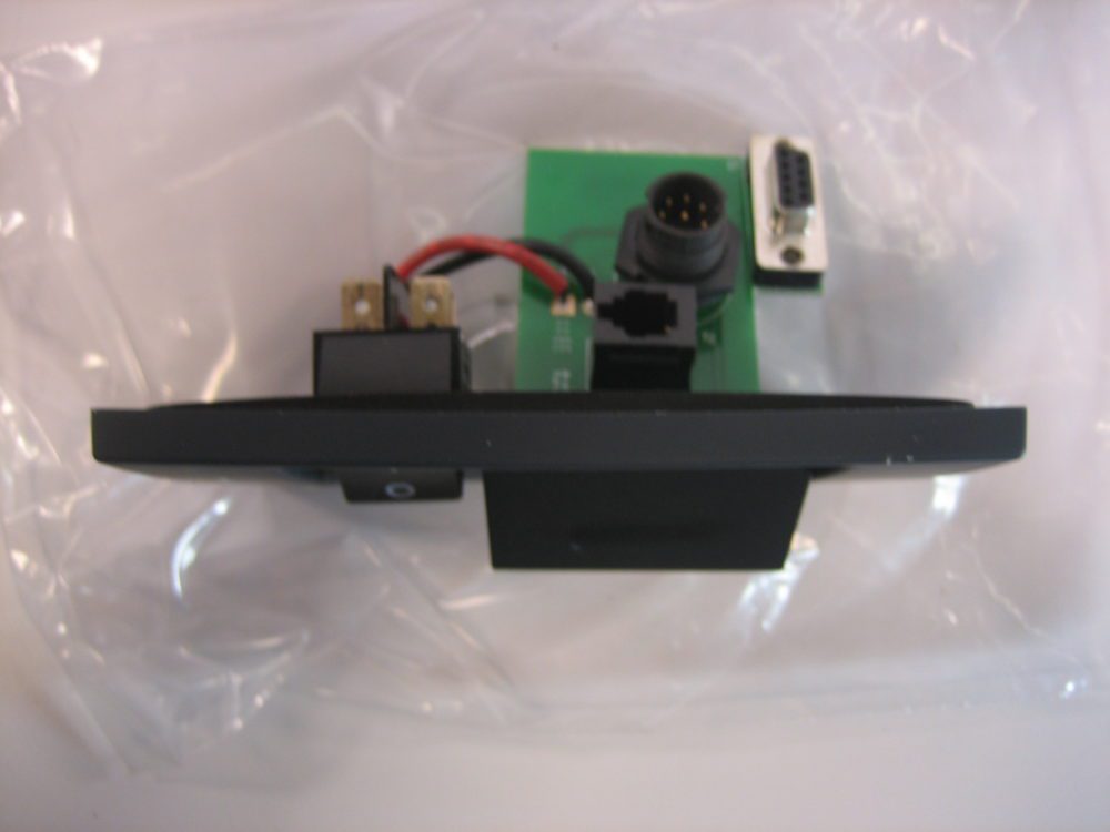 KVH Tracvision Switch Plate On/Off w/DB9 Service Port & 8 Pin Antenna ...