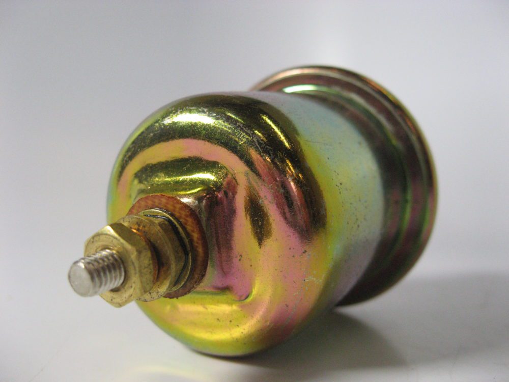 Volvo Penta 3857532 Oil Pressure Sender - Free US Shipping - Max Marine ...