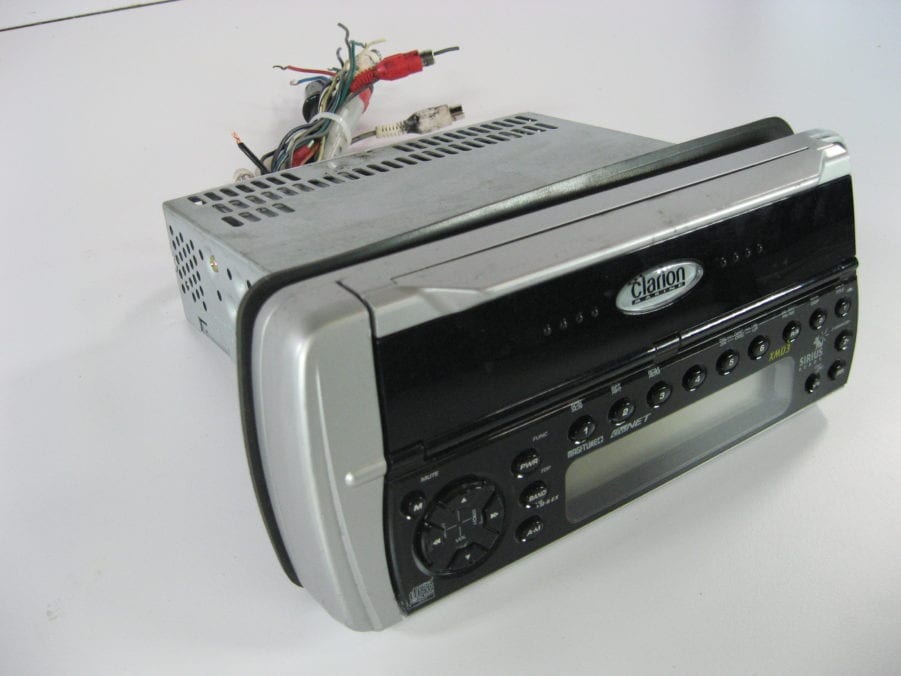 Clarion XMD3 Marine Stereo Head Unit w/ Wire Harness BENCH TESTED GOOD ...