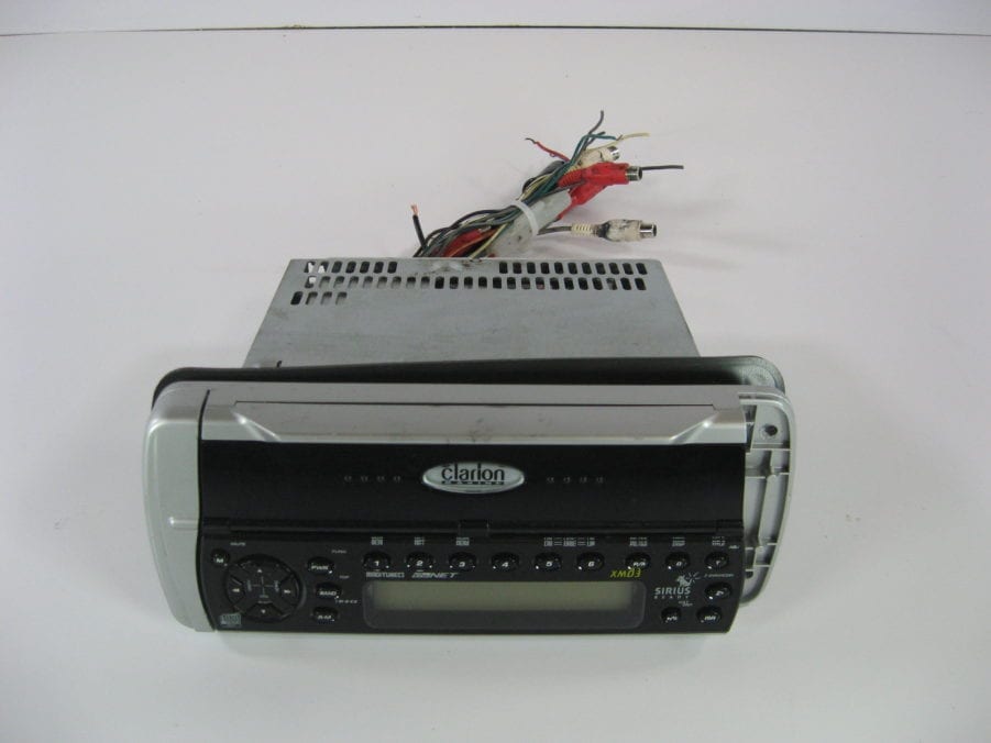 Clarion XMD3 Marine Stereo Head Unit w/ Wire Harness BENCH TESTED GOOD ...