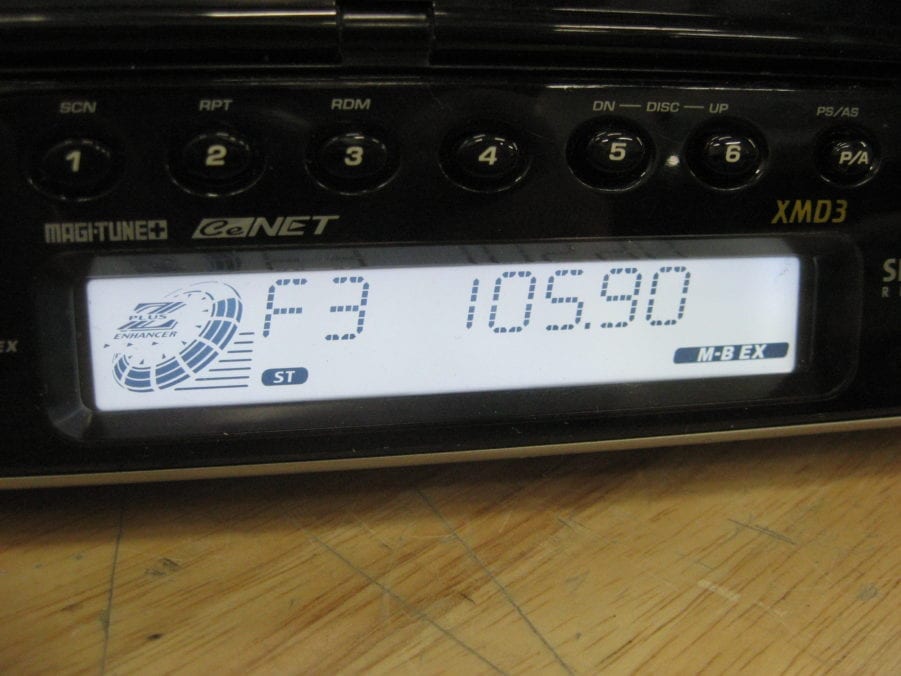 Clarion XMD3 Marine Stereo Head Unit w/ Wire Harness BENCH TESTED GOOD ...