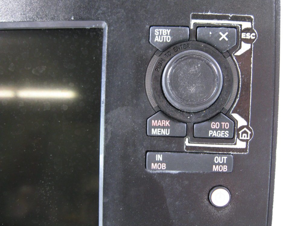 Simrad NSS12 Display AMER PARTS/REPAIR - Max Marine Electronics