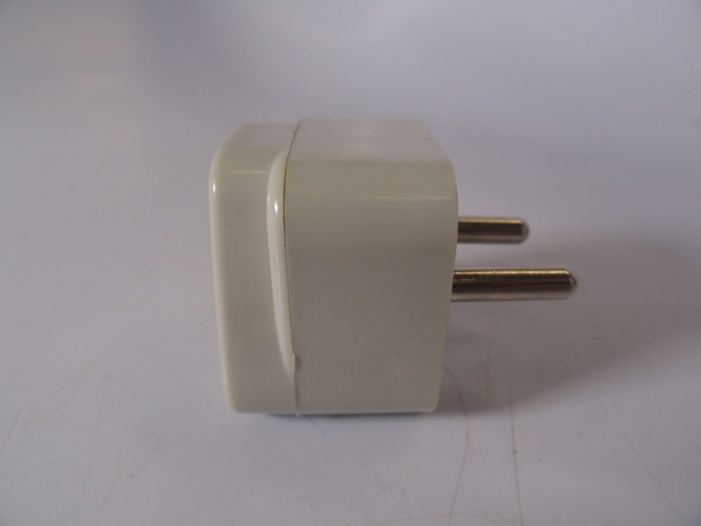 Universal Adapters 16A 250V (10) - Free US Shipping - Max Marine ...