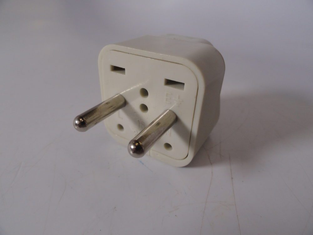 Universal Adapters 16A 250V (10) - Free US Shipping - Max Marine ...