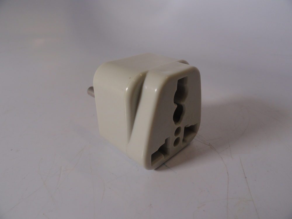 Universal Adapters 16A 250V (10) - Free US Shipping - Max Marine ...