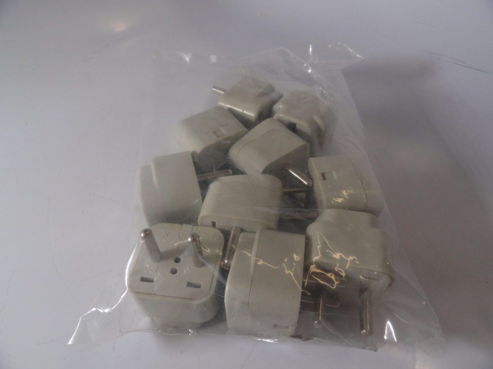 Universal Adapters 16A 250V (10) - Free US Shipping - Max Marine ...