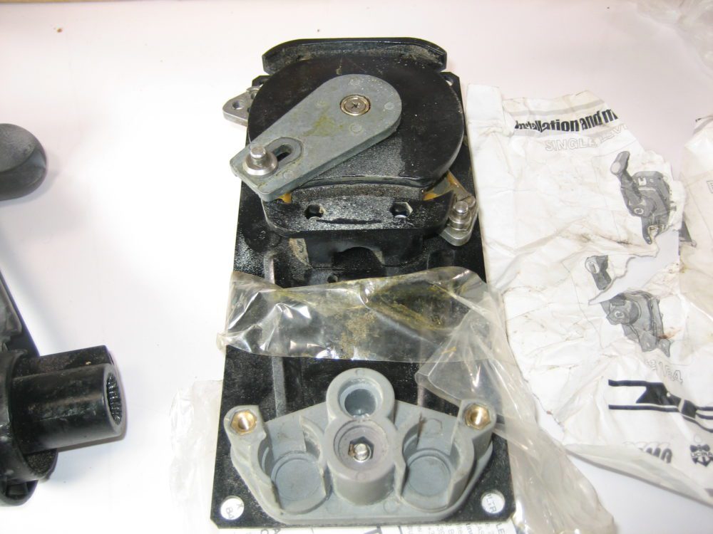 Uflex Ultraflex *Blem* B183 Side Mount Throttle Shift Single Lever Dual ...