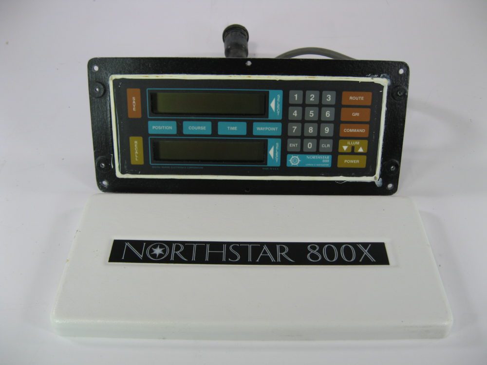 Digital Marine Northstar 800X Loran C Navigator Display w-Sun Cover ...