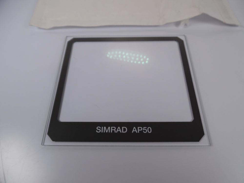 Simrad - AP50 - Glass Window Assembly - NEW IN BAG - 20211744 NEW OLD ...